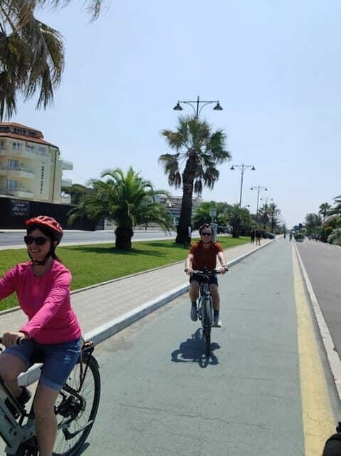 Forte Dei Marmi: Bike tours and hidden gems with a local - An In-Depth Look at the Experience
