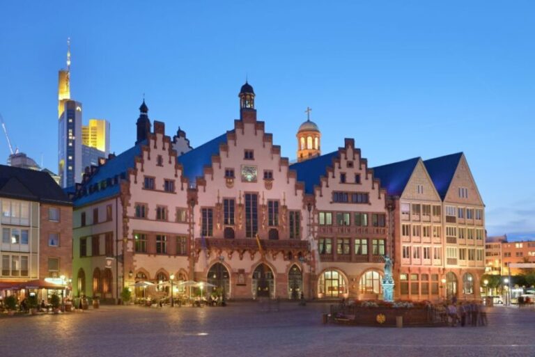 Frankfurt: Highlights and New Old Town English-Language Tour - The Itinerary: Walking Through Frankfurt’s Historic Heart