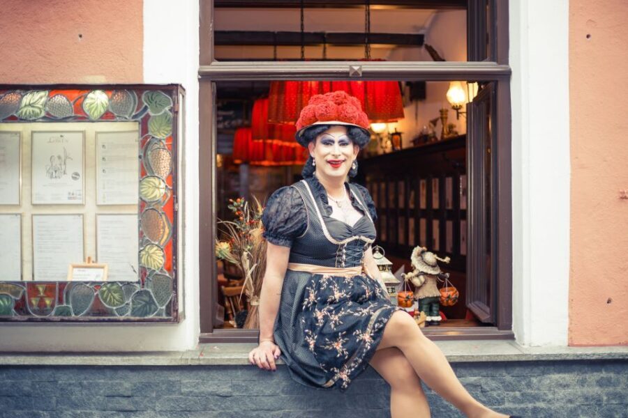 Freiburg: City Walking Tour with Drag Queen Betty BBQ - Authentic Reviews: What Past Participants Say