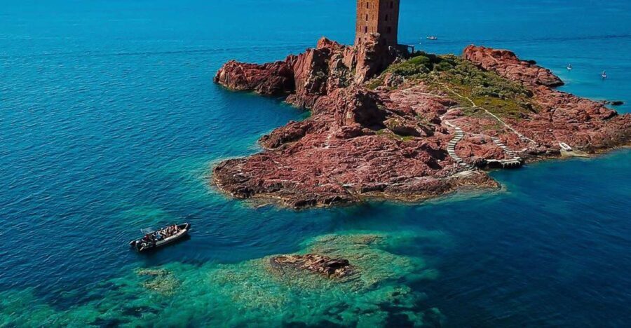 Fréjus: Sea and Creeks Boat Tour with Snorkeling and Drinks - The Itinerary: A Closer Look