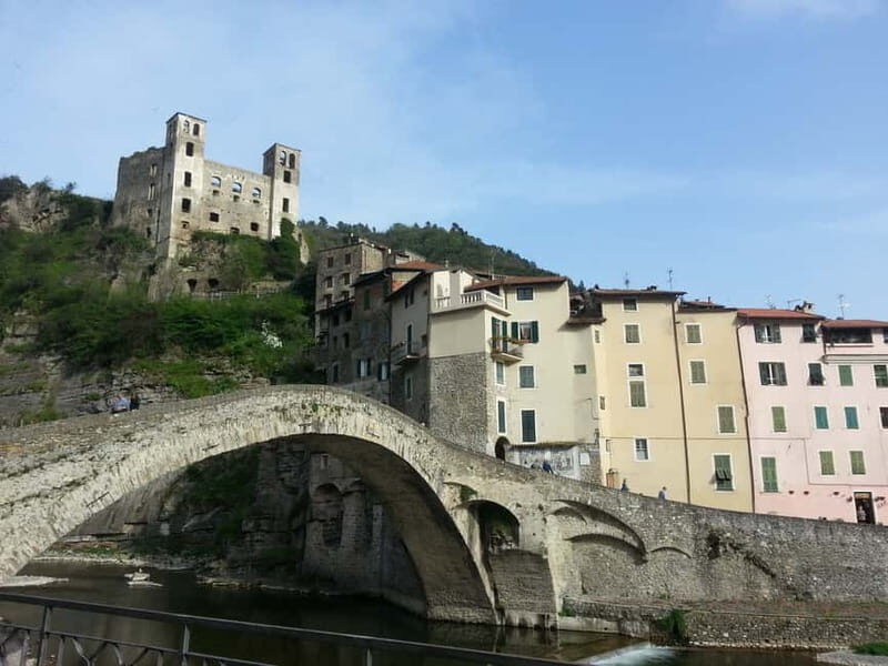 French Riviera: Half-Day Private Tour and Transfer - Transport & Logistics: What Travelers Can Expect