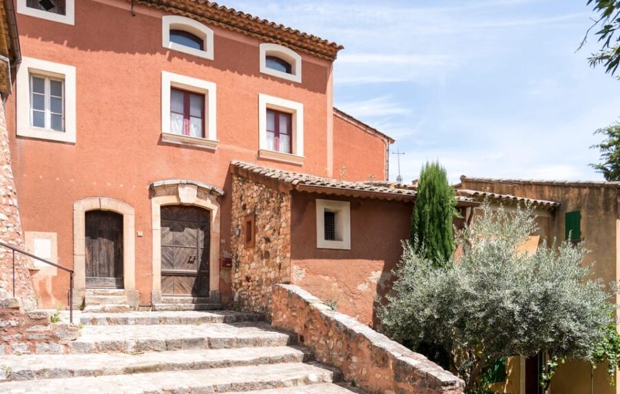 From Aix-en-Provence: Wine & Luberon Villages Full-day Tour - The Bottom Line: Who Is This Tour For?