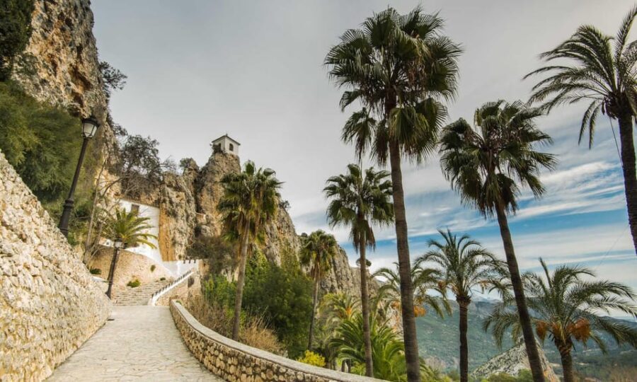 From Alicante: Guadalest, Altea & ticket in Algar Waterfalls - What Makes This Tour Stand Out?