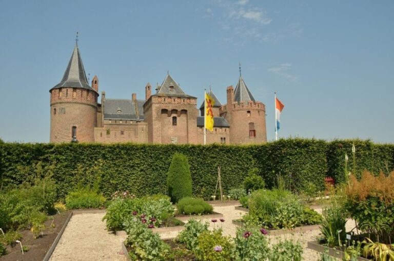 From Amsterdam: Amsterdam Castle Muiderslot Private Tour - The Fortunate Few: What Travelers Love Most