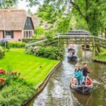 From Amsterdam: Giethoorn Guided Day Trip with Canal Cruise - The Price and Its Value