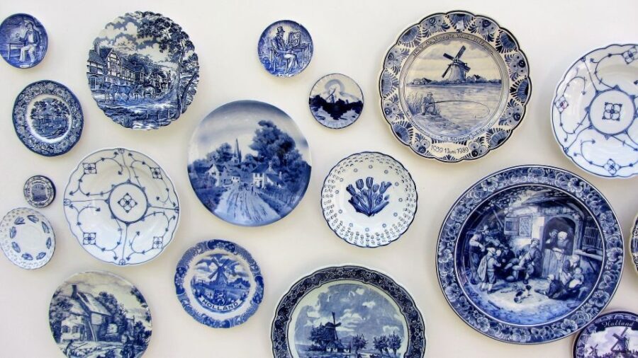 From Amsterdam: Guided Trip to Rotterdam, Delft & The Hague - Delft: From Blue Pottery to Canals