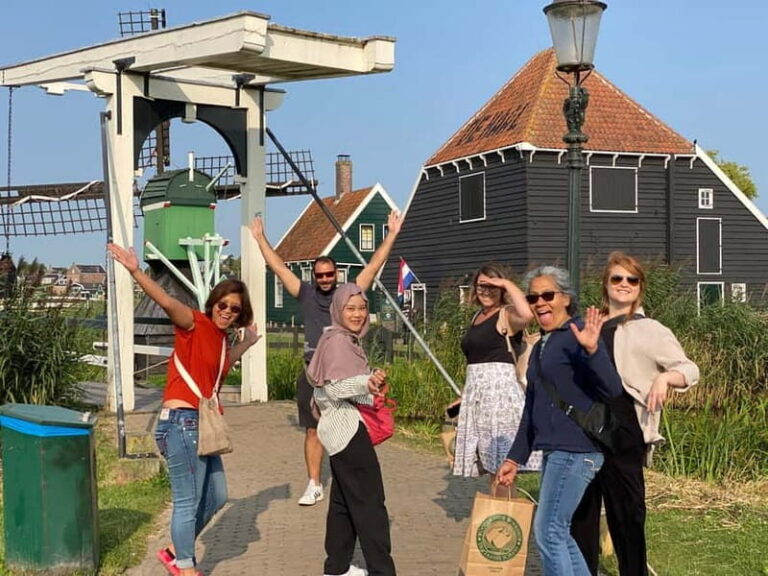 From Amsterdam: Keukenhof Tulips, Windmills & Volendam - The Experience in Perspective