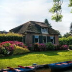 From Amsterdam: Zaanse Schans and Giethoorn Countryside Trip - Detailed Breakdown of the Itinerary