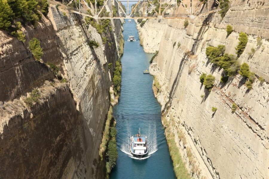 From Athens: Ancient Corinth Day Trip with Canal & VR Guide - What Sets This Tour Apart?