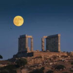 From Athens: Lake Vouliagmeni Spa & Temple of Poseidon Tour - Authentic Experiences Cited in Reviews