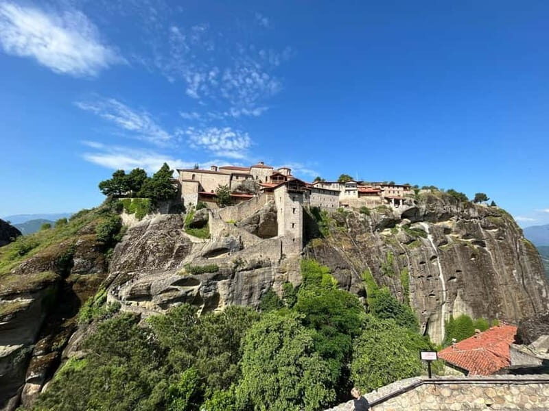 From Athens: Meteora Caves & Monasteries Day Trip by Train - Hermit Caves and Photo Stops