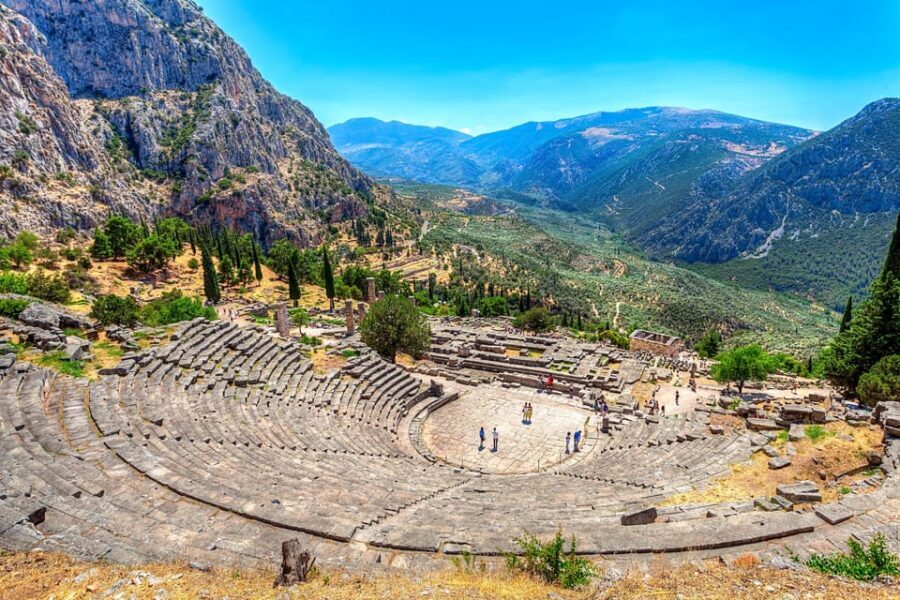 From Athens: Private Delphi and Thermopylae Guided Day Trip - What Makes This Tour Valuable