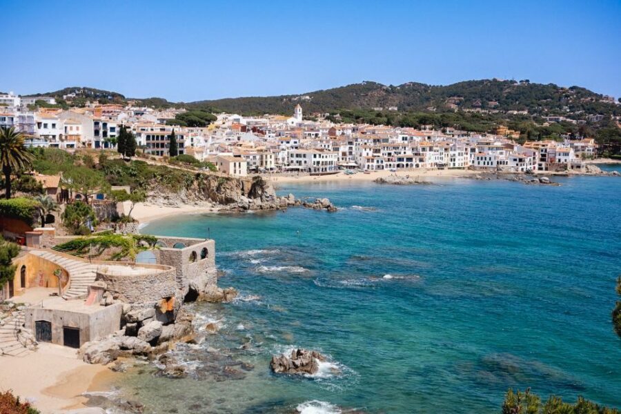 From Barcelona: Pvt Costa Brava Villages Day Trip with Lunch - What Makes This Tour Stand Out