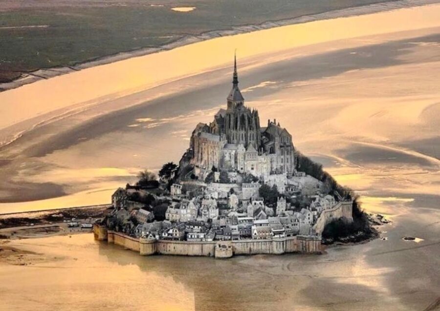 From Bayeux: Mont-Saint Michel Guided Tour - What to Expect During the Day