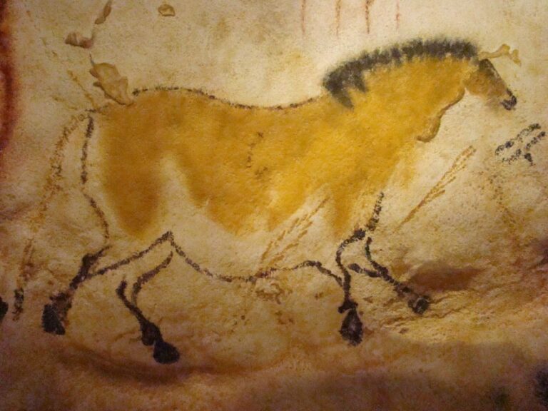 From Bordeaux: Lascaux and Dordogne Valley Private Tour - Pricing, Value, and Practical Considerations