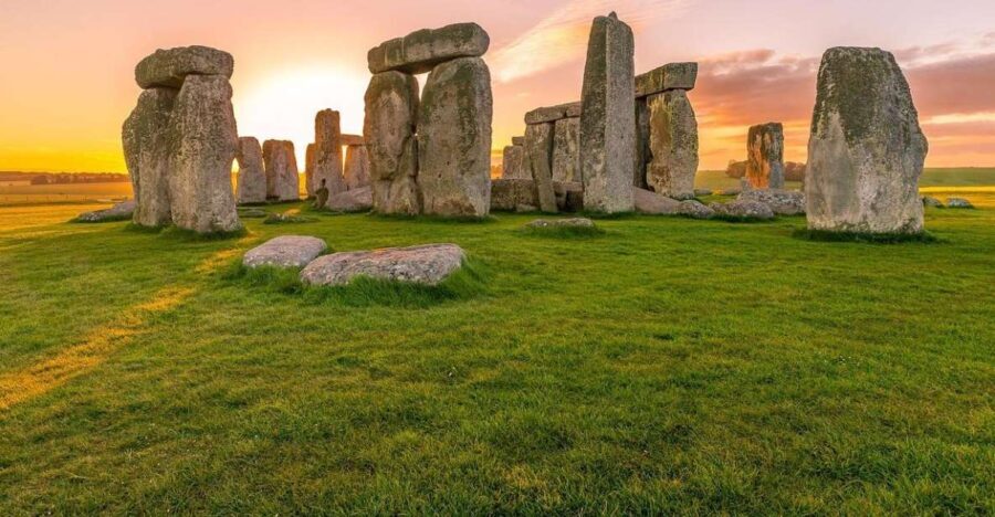 From Brighton: Stonehenge and Bath Full-Day Trip - What’s Included and Whats Not