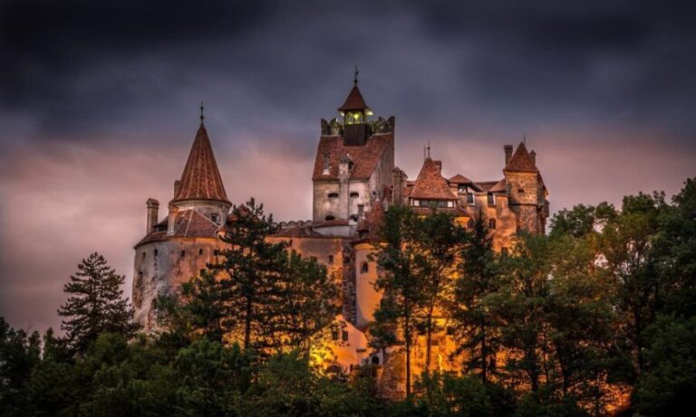 From Bucharest: Day Trip to Dracula and Peles Castle - The Scenic Drive: Prahova Valley