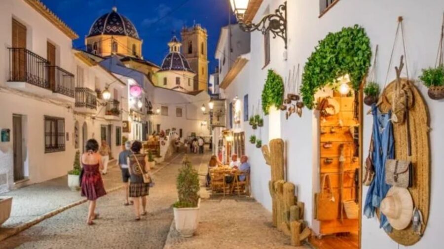 From Calpe, Javea, Denia, or Moraira: Altea Old Town Trip - Detailed Breakdown of the Itinerary