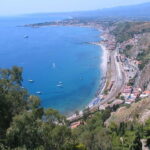From Catania: Taormina, Isola bella & Castelmola tour - Itinerary Breakdown