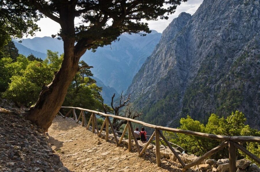 From Chania: Samaria Gorge with Professional Hiking Guide - The Heart of the Tour: Exploring Samaria Gorge