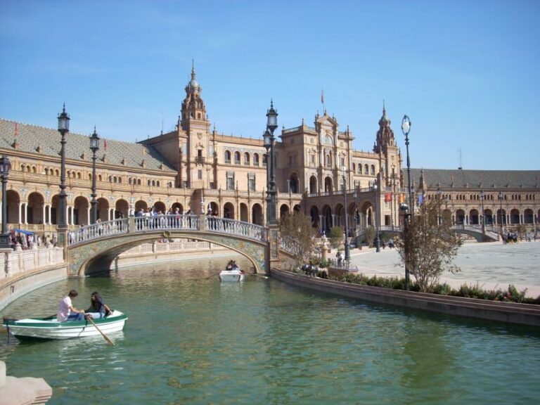 From Córdoba: Seville Day Trip with Guided Tour of Cathedral - An Introduction to the Tour Experience