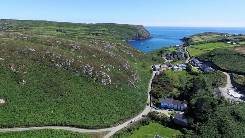 From Cork: Fastnet Rock Lighthouse & Cape Clear Island Tour - Authentic Experiences and Insights From Travelers