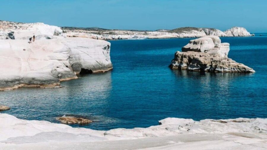 From Crete Rethimno:Milos Day Trip(Plaka,Sarakiniko,Polonia) - Sarakiniko: The Moonlike Beach and Natural Wonder