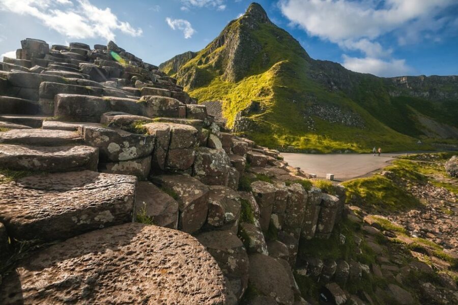 From Dublin: Belfast and Giant's Causeway: 2-Day Guided Tour - An Overview of the Tour