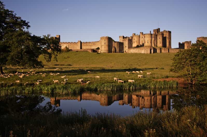 From Edinburgh: Holy Island, Alnwick Castle & Northumbria - What You Can Expect on This Tour