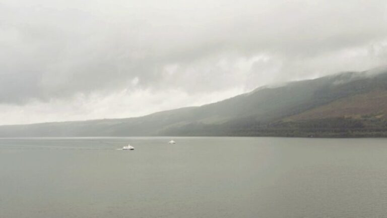 From Edinburgh: Loch Ness & Inverness Tour in Spanish - The Highlights in Detail