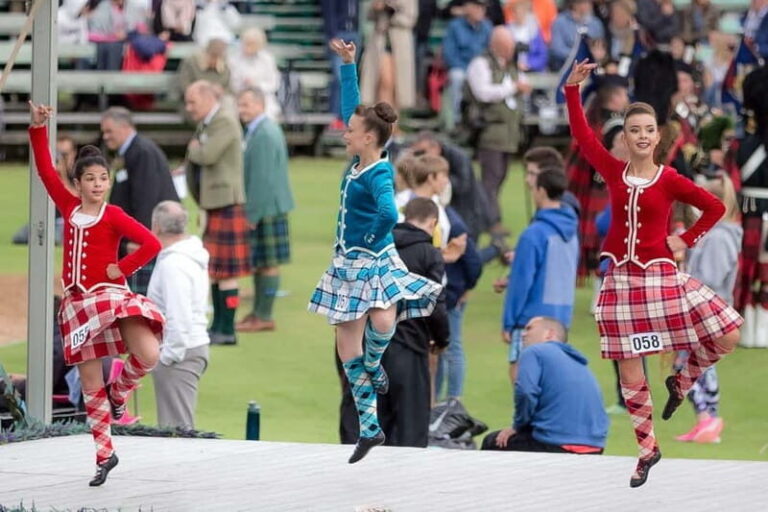 From Edinburgh: Scottish Highland Games Day Tour - Transport and Practical Details