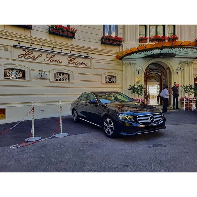 From Florence: Amalfi Coast Transfer with a Stop in Pompeii - Why Choose Private Transportation?