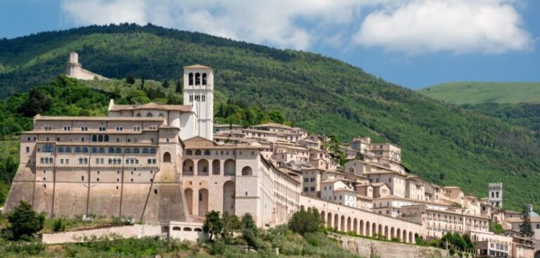 From Florence PRIVATE: Historical Umbria, Assisi and Orvieto - The Itinerary: What to Expect From Dawn to Dusk