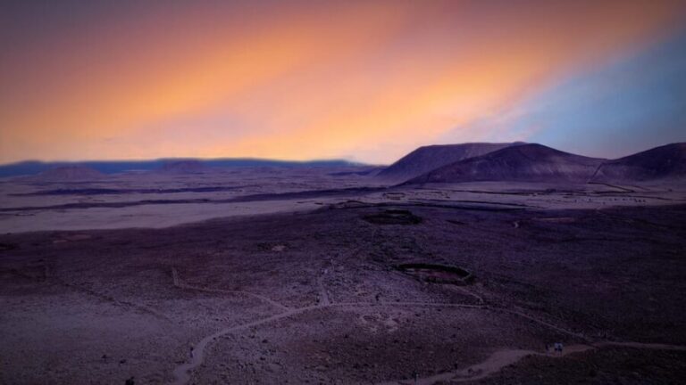 From Fuerteventura: Sunset Hike at Volcano with Scenic Views - Who Should Consider This Tour?