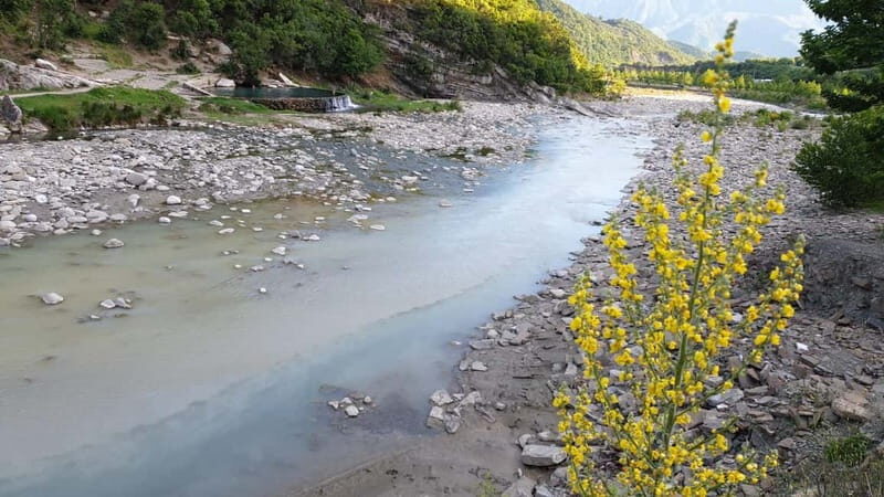 From Gjirokastër: Përmet and Bënja Thermal Baths Tour - Admiring the Mountain Views and Natural Beauty