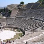 From Istanbul: 2-Day Ephesus & Pamukkale Tour by Bus - Transportation and Accommodation: Comfort and Convenience