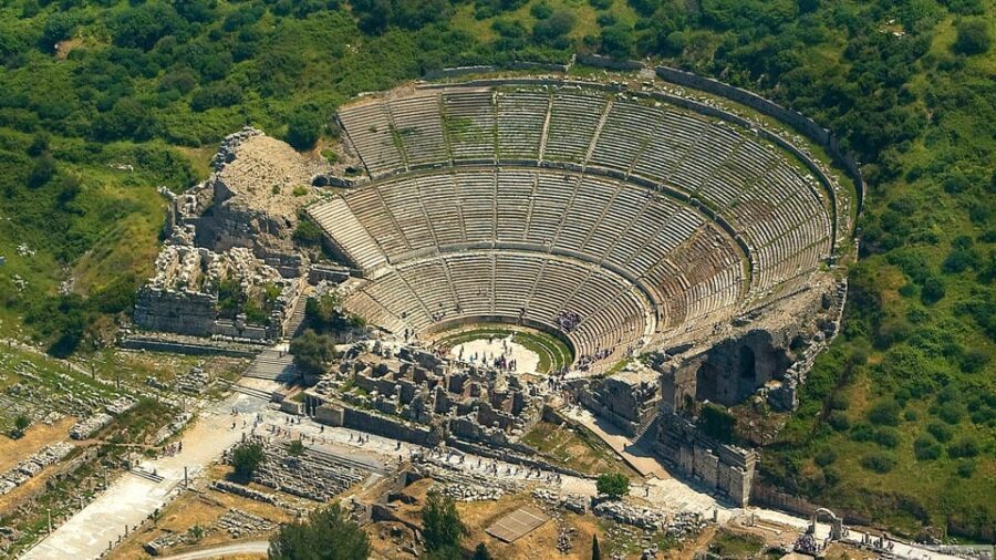 From Istanbul: Ephesus Tour with Roundtrip Flight - Exploring Ephesus: Streets of Stone and Stories