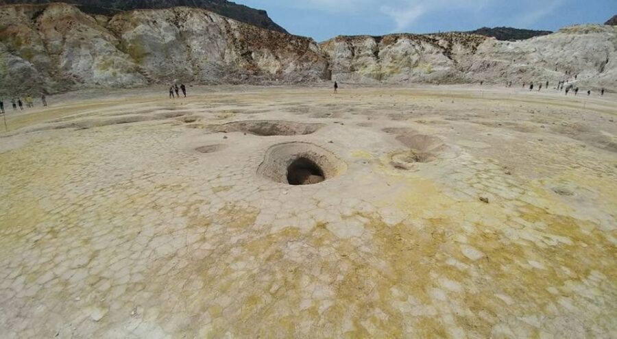 From Kos: Nissyros Volcano total package - Walking into the Volcano Crater