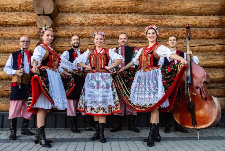 From Krakow: Polish Folk Show with All-You-Can-Eat Dinner - Why This Tour Works Well
