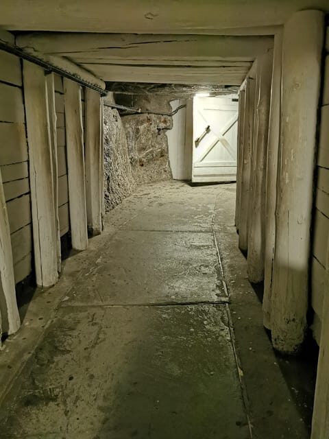 From Krakow: Wieliczka Salt Mine Guided Tour & Hotel pick-up - What Makes This Tour Stand Out?