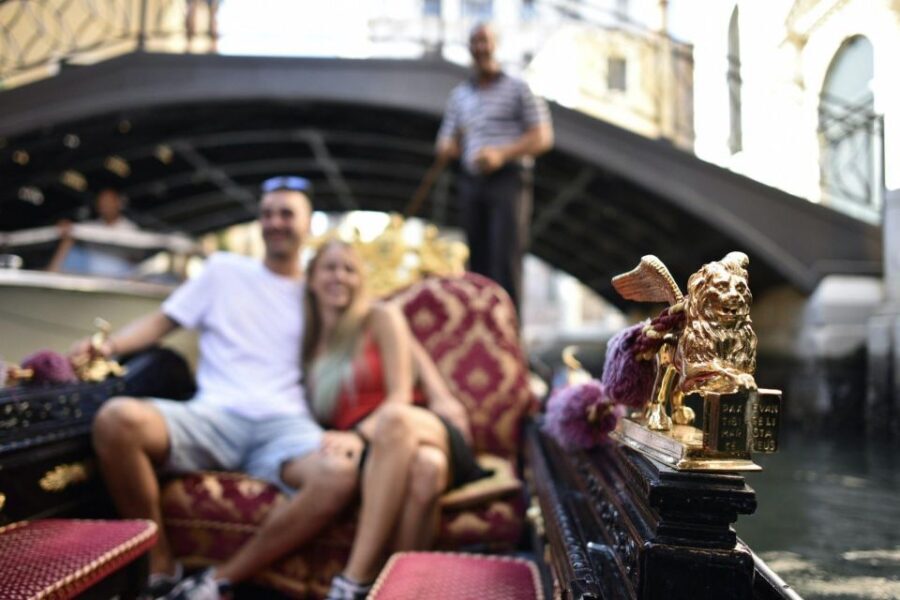 From Lake Garda: Full-day Group Tour of Venice - What Makes This Tour Stand Out?
