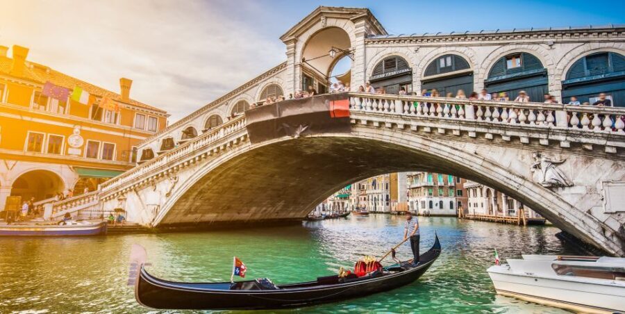 From Lake Garda: Full-Day Guided Group Tour of Venice - How the Tour Complements Venice’s Sights and History
