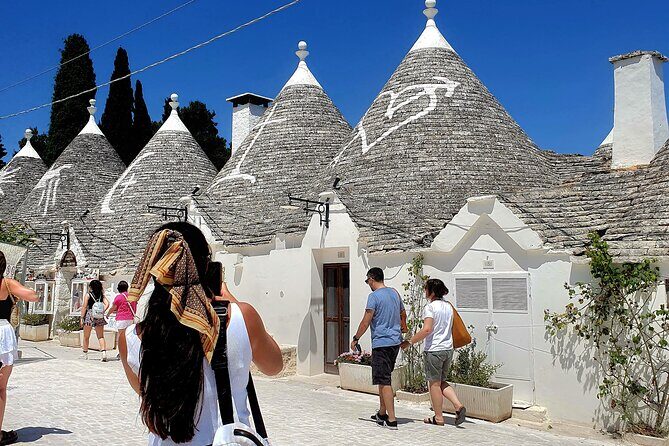 From Lecce: Alberobello, Locorotondo, Ostuni & Apulian brunch - Transportation & Group Size