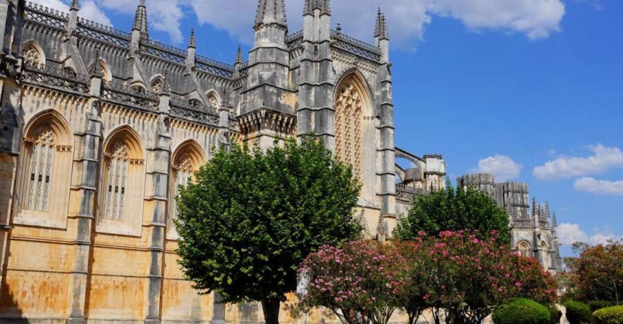 From Lisbon: Fátima, Batalha, Nazaré and Óbidos Day Tour - The Logistics: Comfort, Timing, and Value