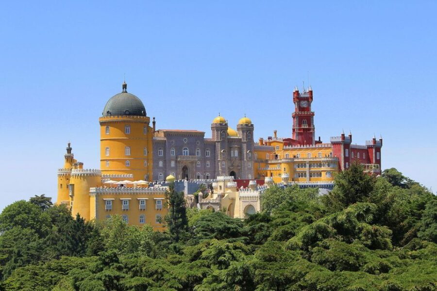 From Lisbon: Full-Day Tour to Sintra and Cascais by Car - The Value of a Private Guided Tour