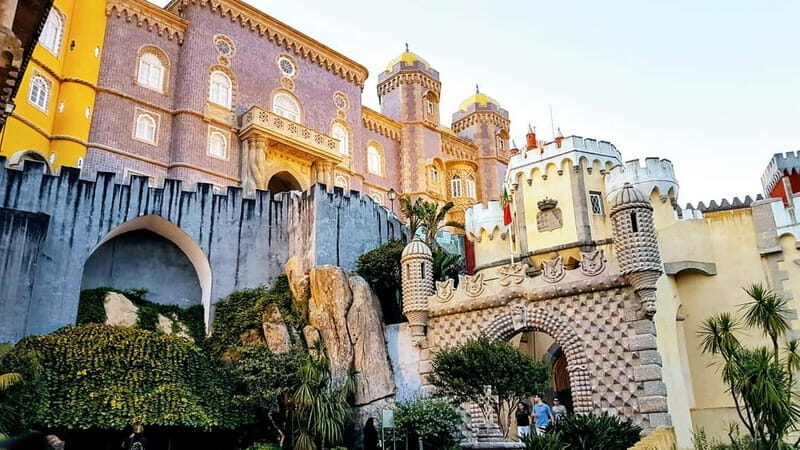 From Lisbon: Shared Sintra Tour with a Local Guide - Transportation and Comfort