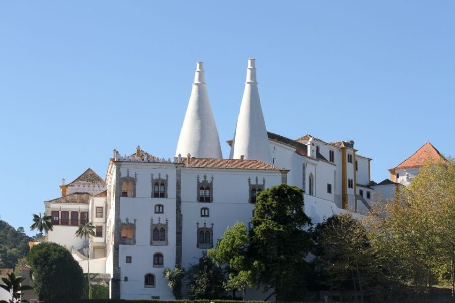 From Lisbon: Sintra to Cascais Full-Day Guided E-Bike Tour - Sintra’s Palaces and Parks: From the National Palace to Quinta da Regaleira