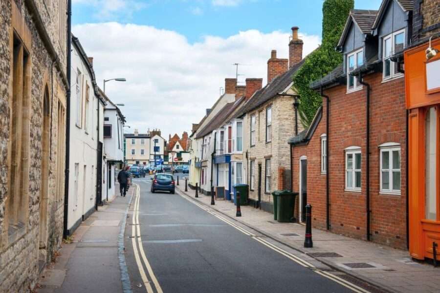 From London: Bicester Village Shopping Day Trip - Bicester Village: Shopping in a Boutique-Style Setting