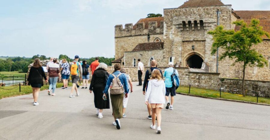 From London: Leeds Castle, Canterbury Cathedral & Dover - Leeds Castle: An Almost Fairy-tale Setting