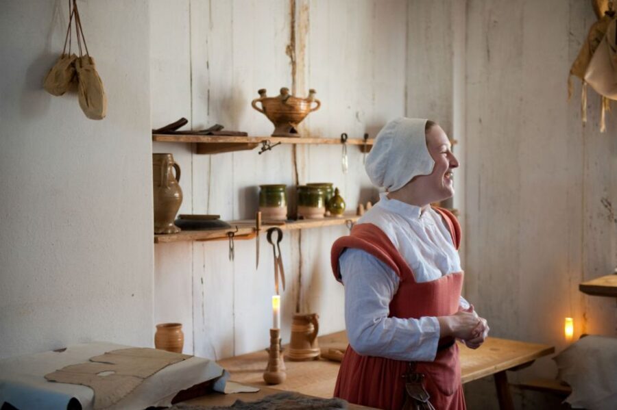 From London: Shakespeares Stratford and Cotswolds Tour - The Journey: Transportation and Timing